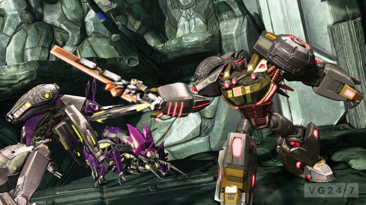 Transformers: Fall of Cybertron shots include Grimlock in glorious HD ...
