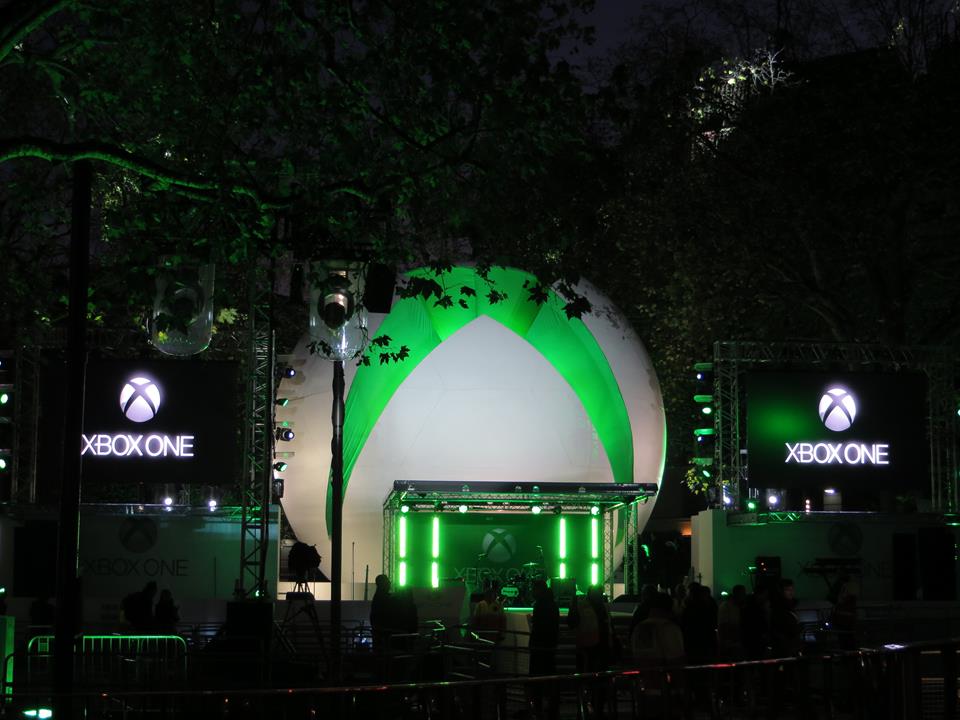 Xbox One launch day: all the photos, stats and reports as they come | VG247