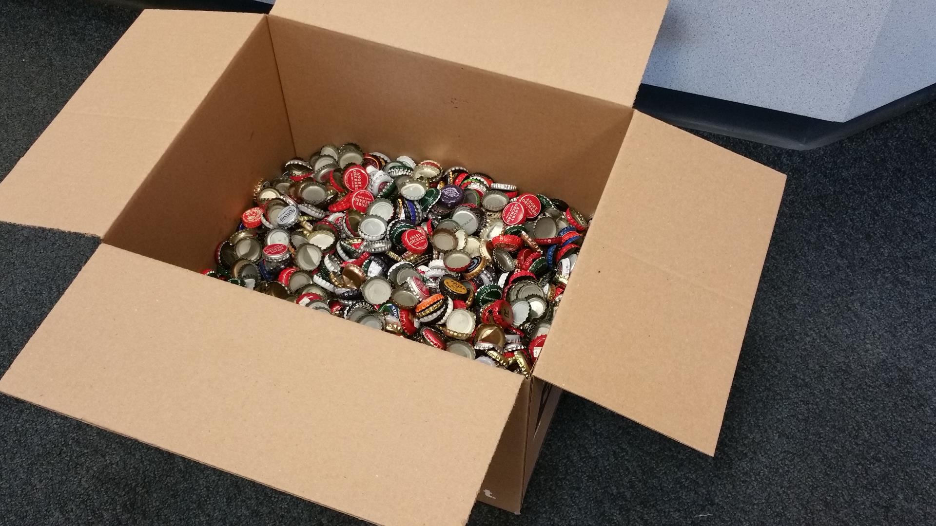 Dude sends Bethesda 2000 bottle caps to pre-order Fallout 4 | VG247
