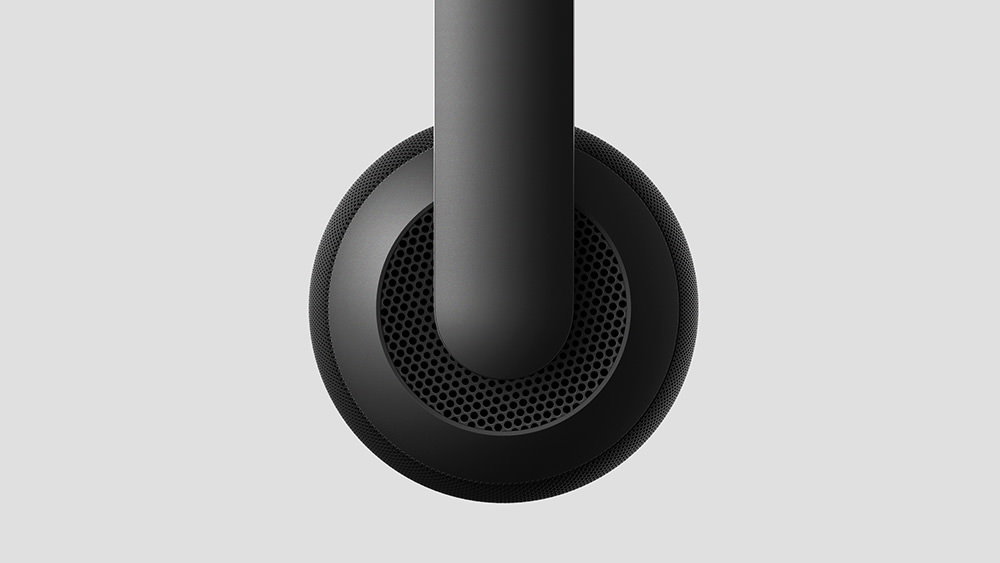 Oculus Rift out in Q1 2016, has the ability to stream Xbox One games ...