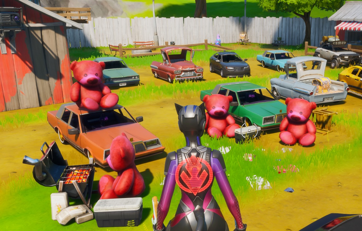 Fortnite: Season 2 – Carry a large pink teddy bear present in Risky ...